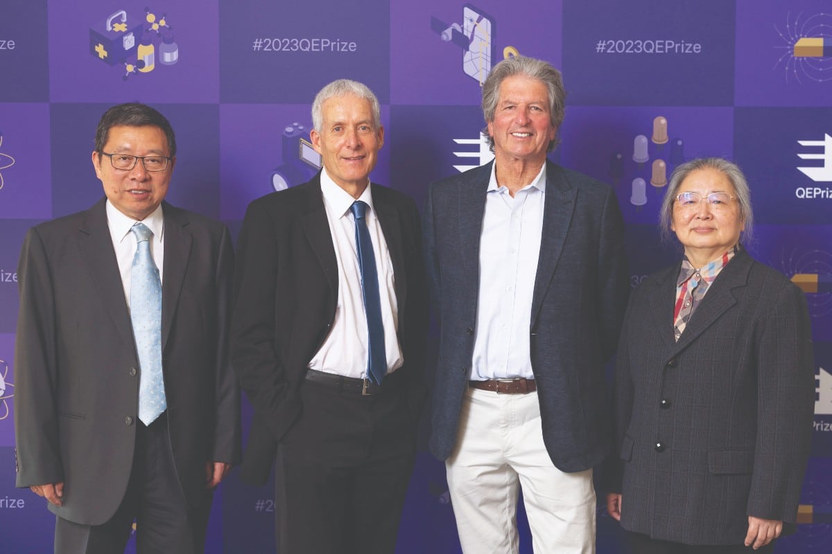 PERC solar inventers recognised with award - Ecogeneration