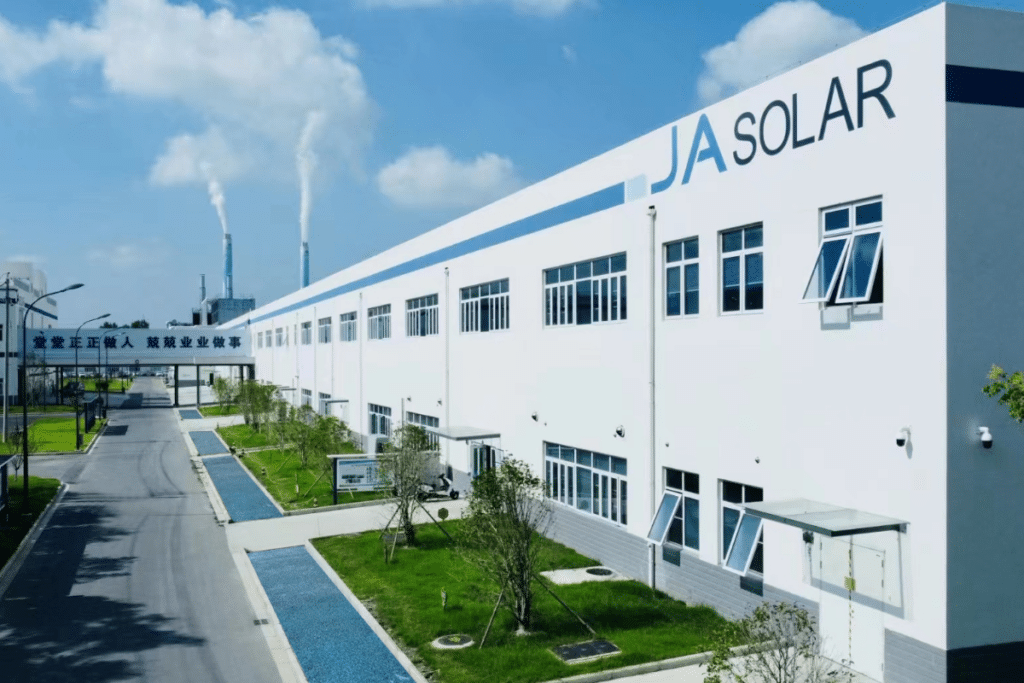 JA Solar factory sets green benchmark - Ecogeneration